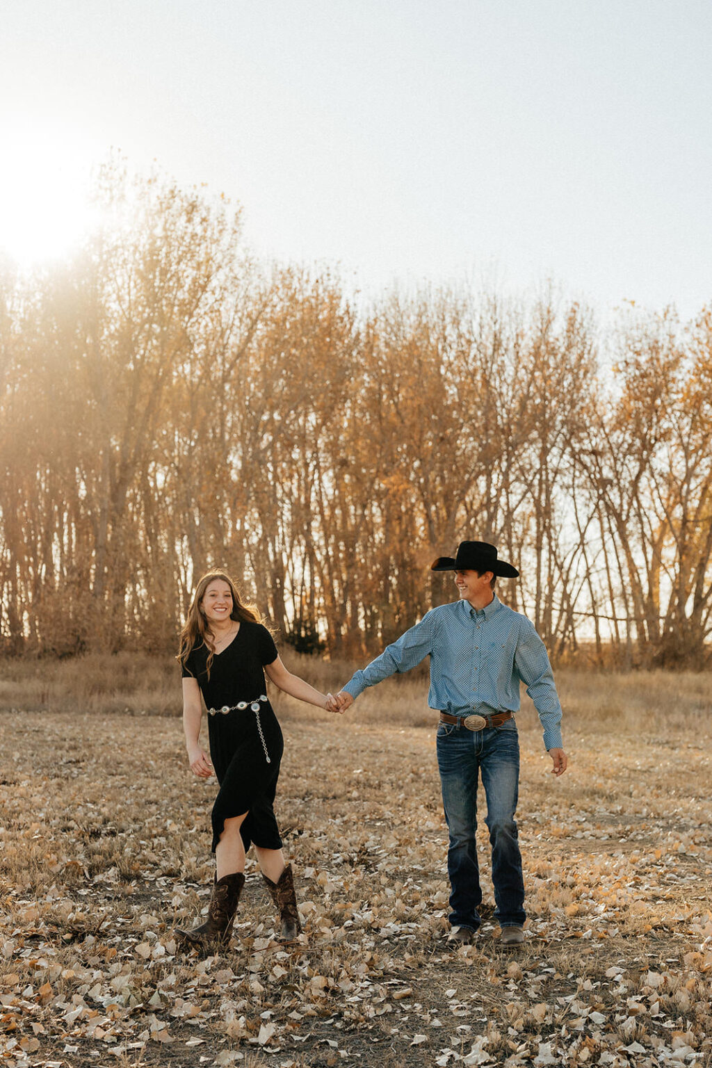 Western Engagement Photos Guide - Colorado Wedding Photographer